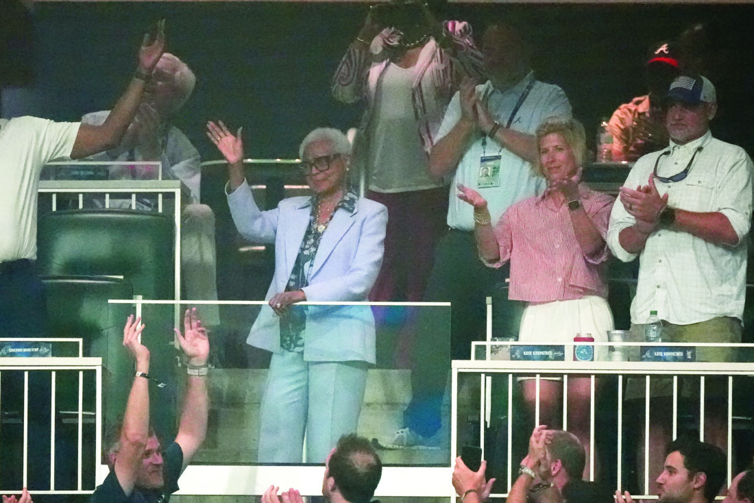 MLB honors Hank Aaron with recreation of record 715th homer during All ...